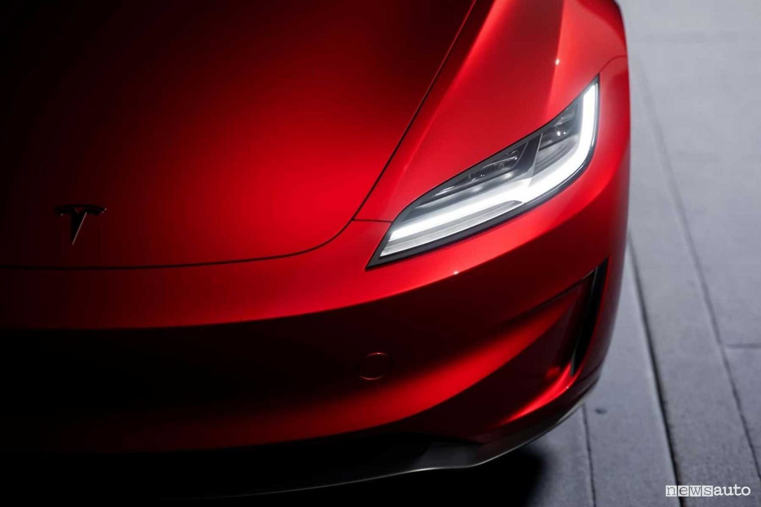 Tesla Model 3 Performance, caratteristiche, prestazioni e prezzo