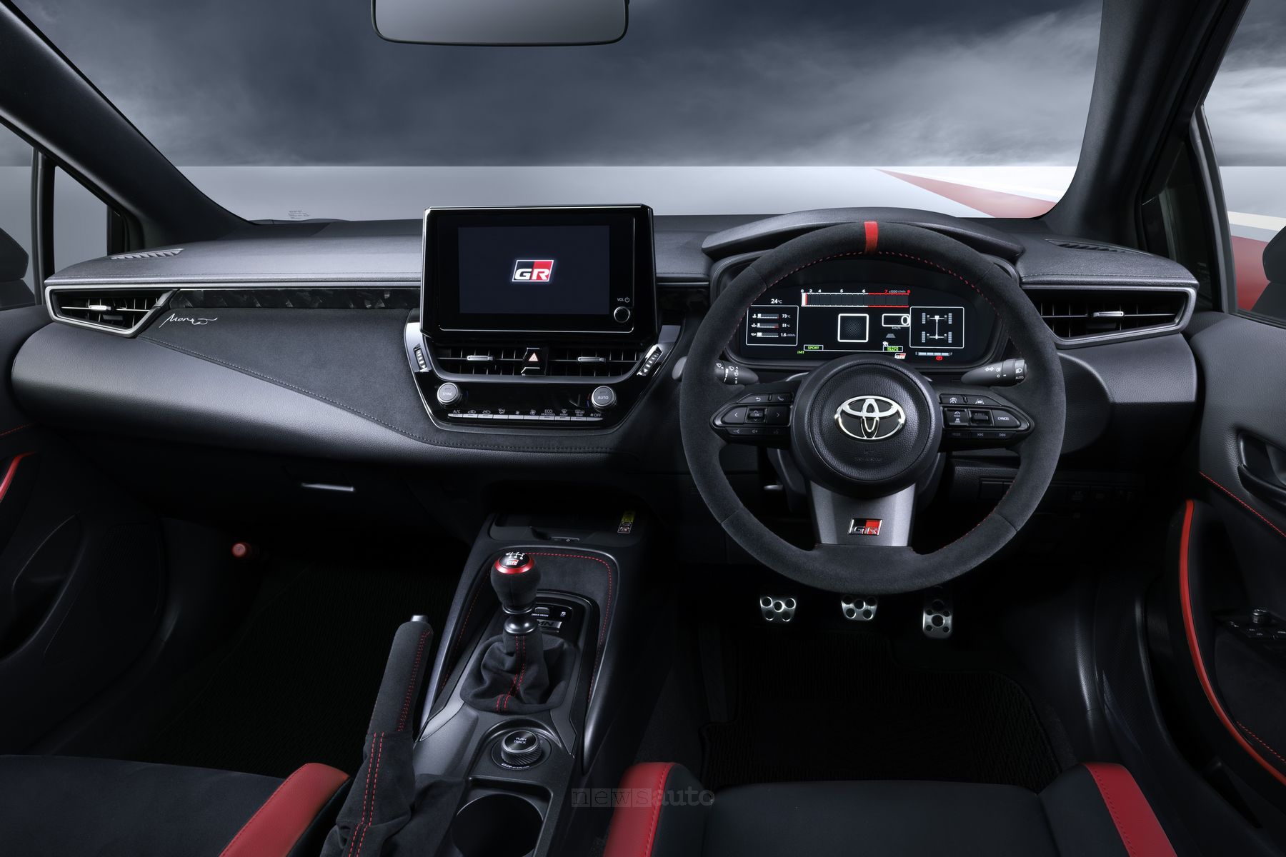 Toyota GRMN Corolla: caratteristiche, motore 305 CV e prestazioni